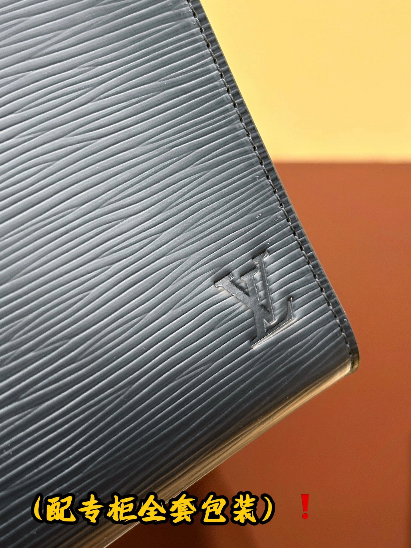 Authentic Louis Vuitton Clutch Bags