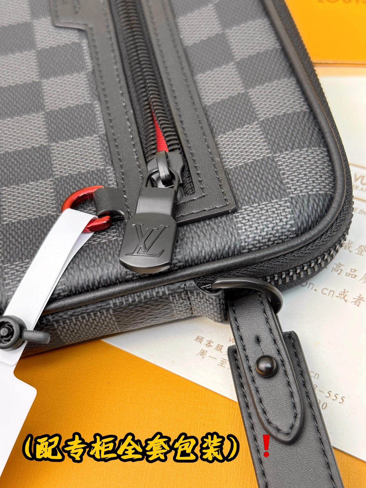 Top match Louis Vuitton Clutch Bags
