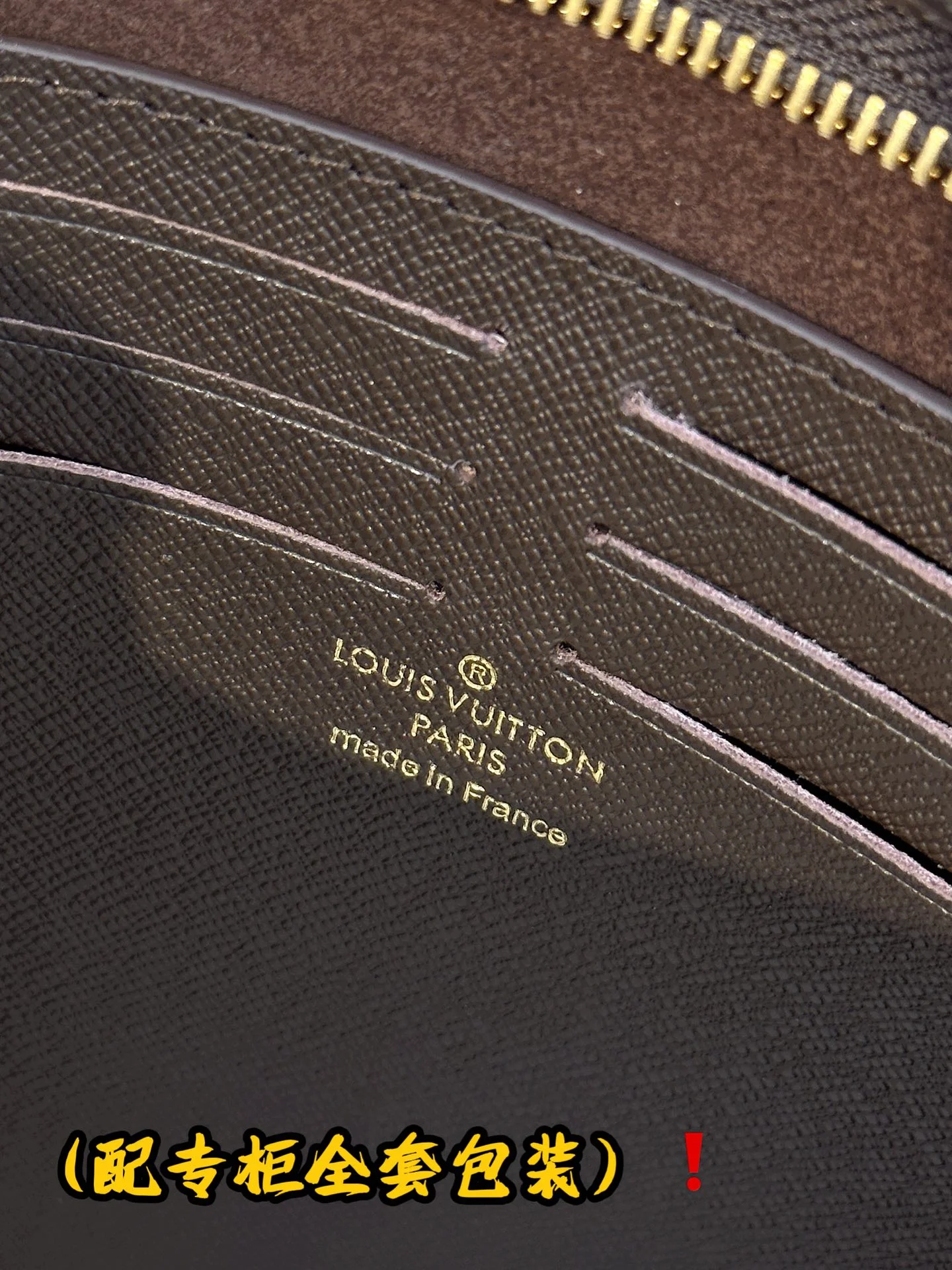 Accurate model Louis Vuitton Clutch Bags