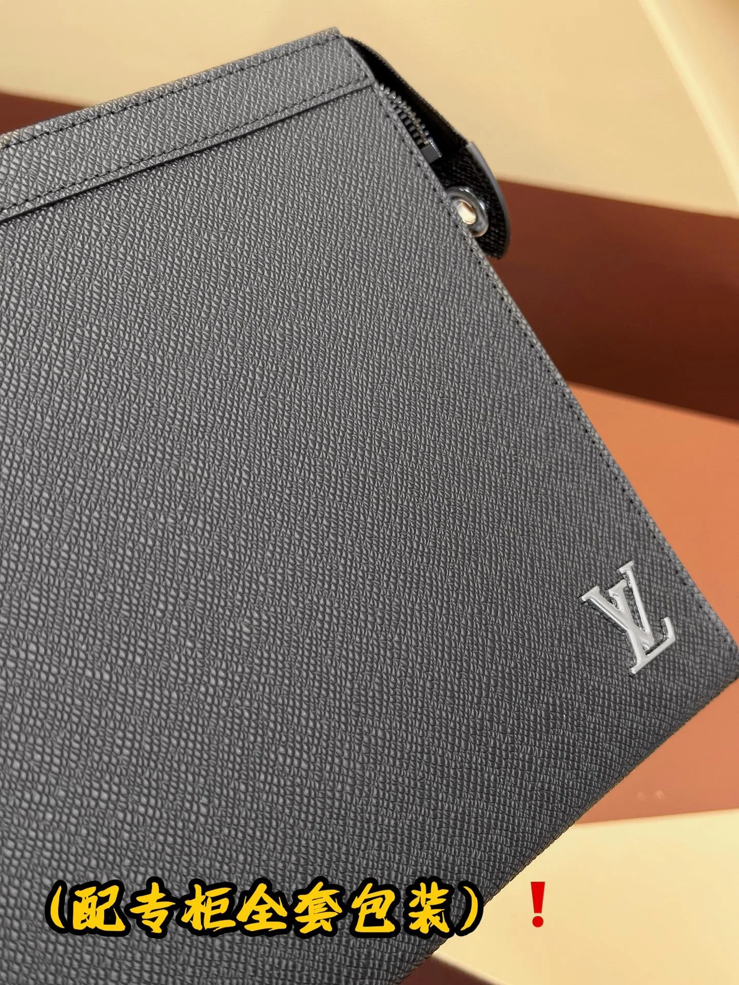 Brand-original Louis Vuitton Clutch Bags