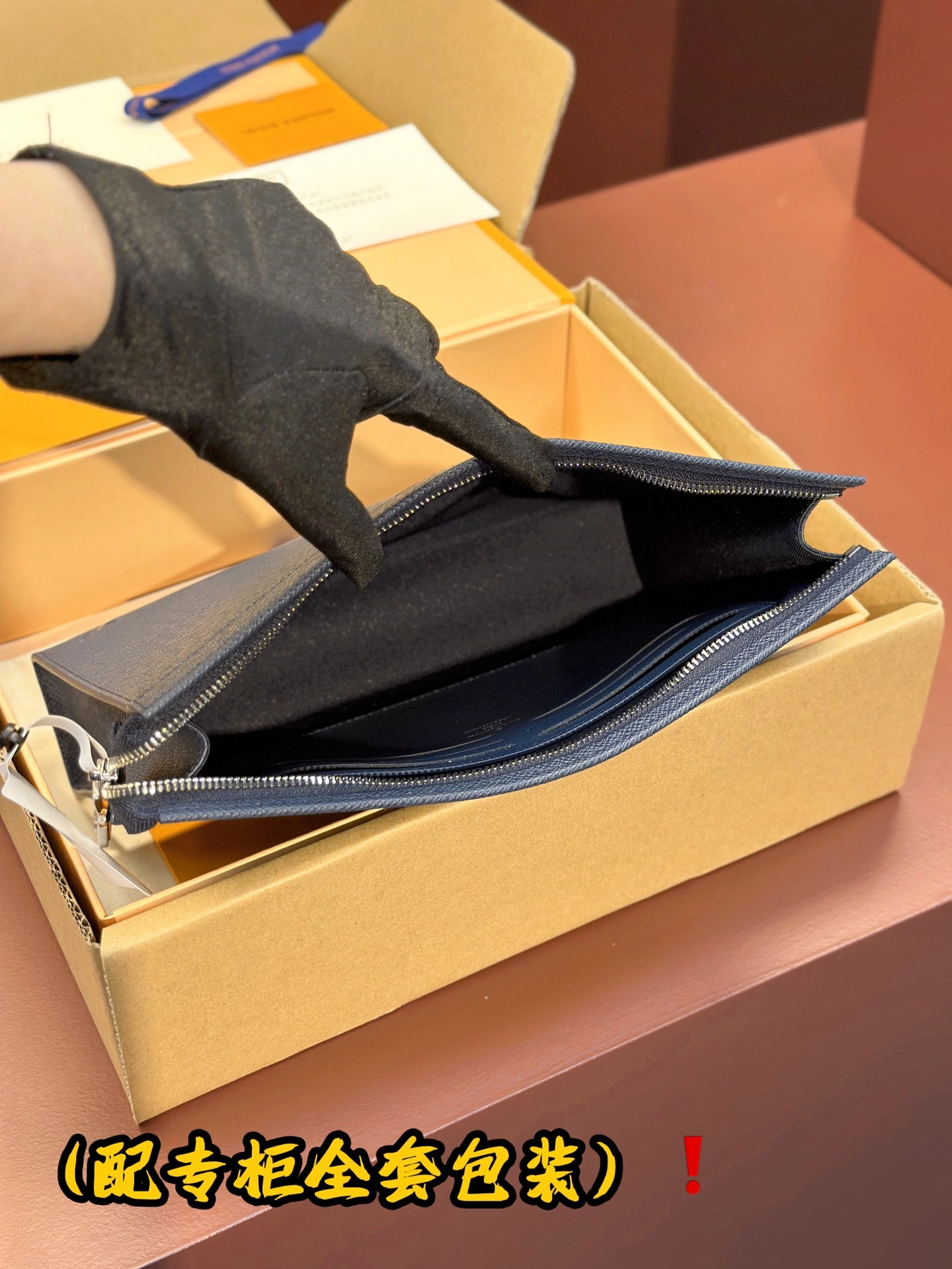 Brand-original Louis Vuitton Clutch Bags