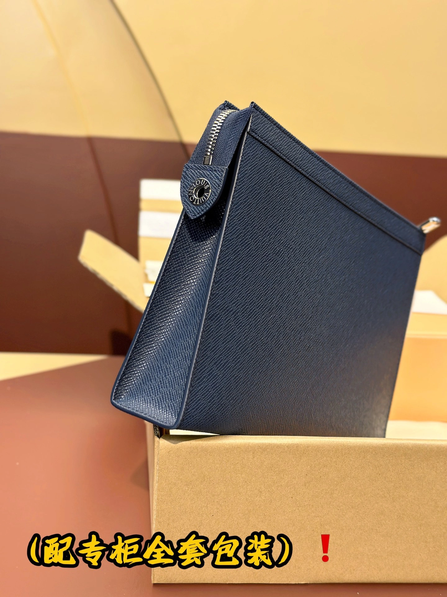 Brand-original Louis Vuitton Clutch Bags