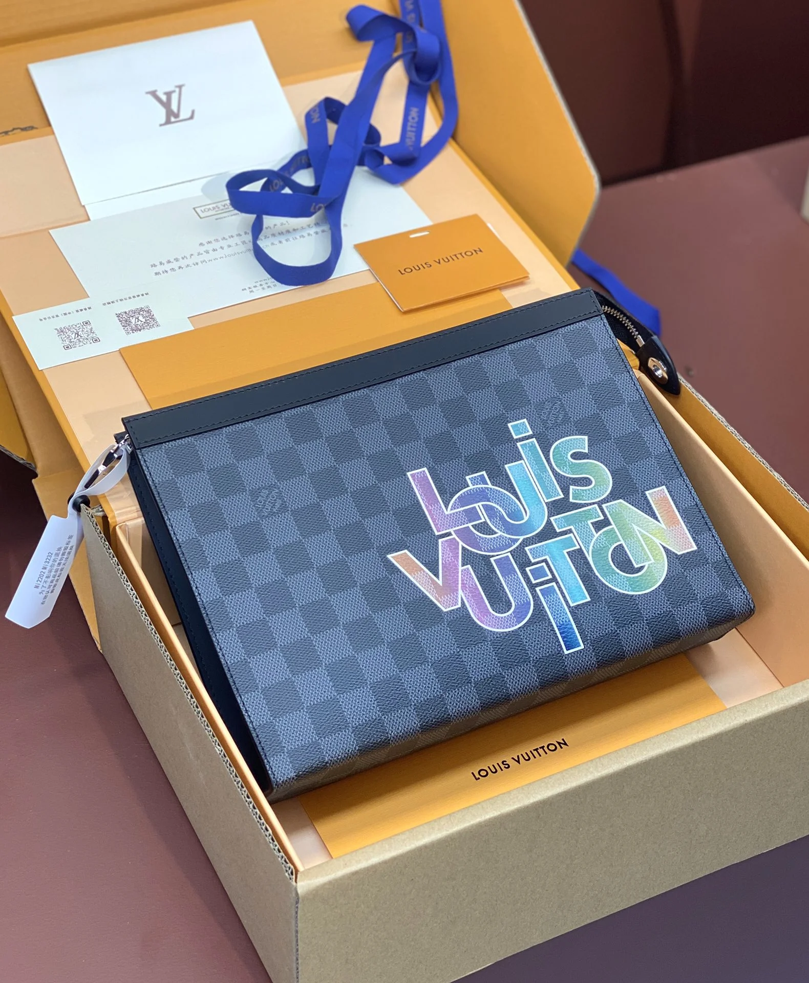 Louis Vuitton Clutch Bags