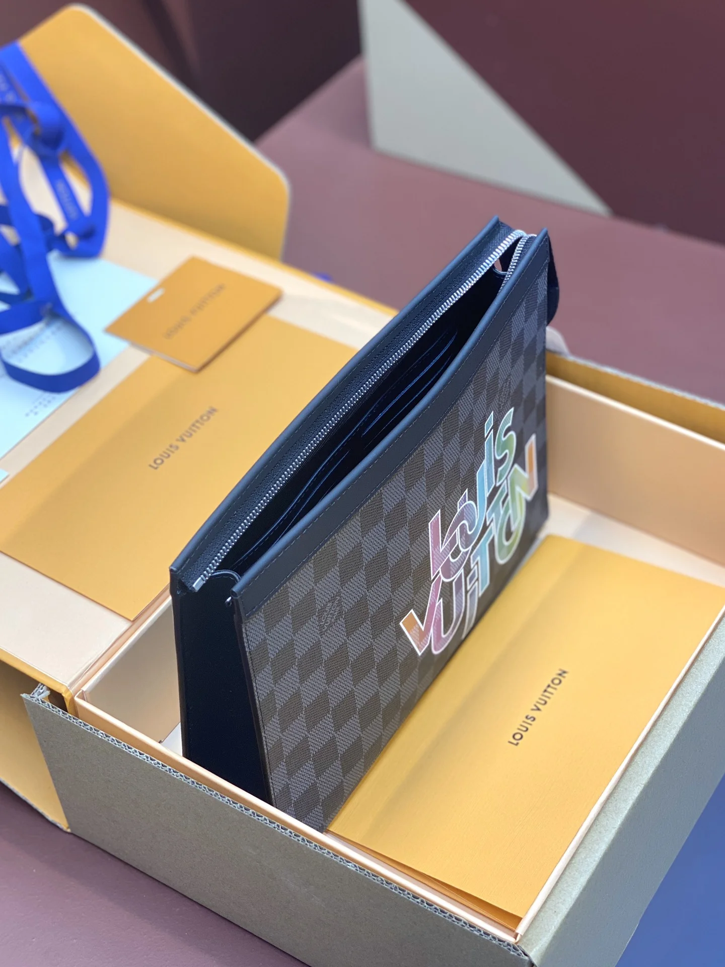 Inexpensive Louis Vuitton Clutch Bags