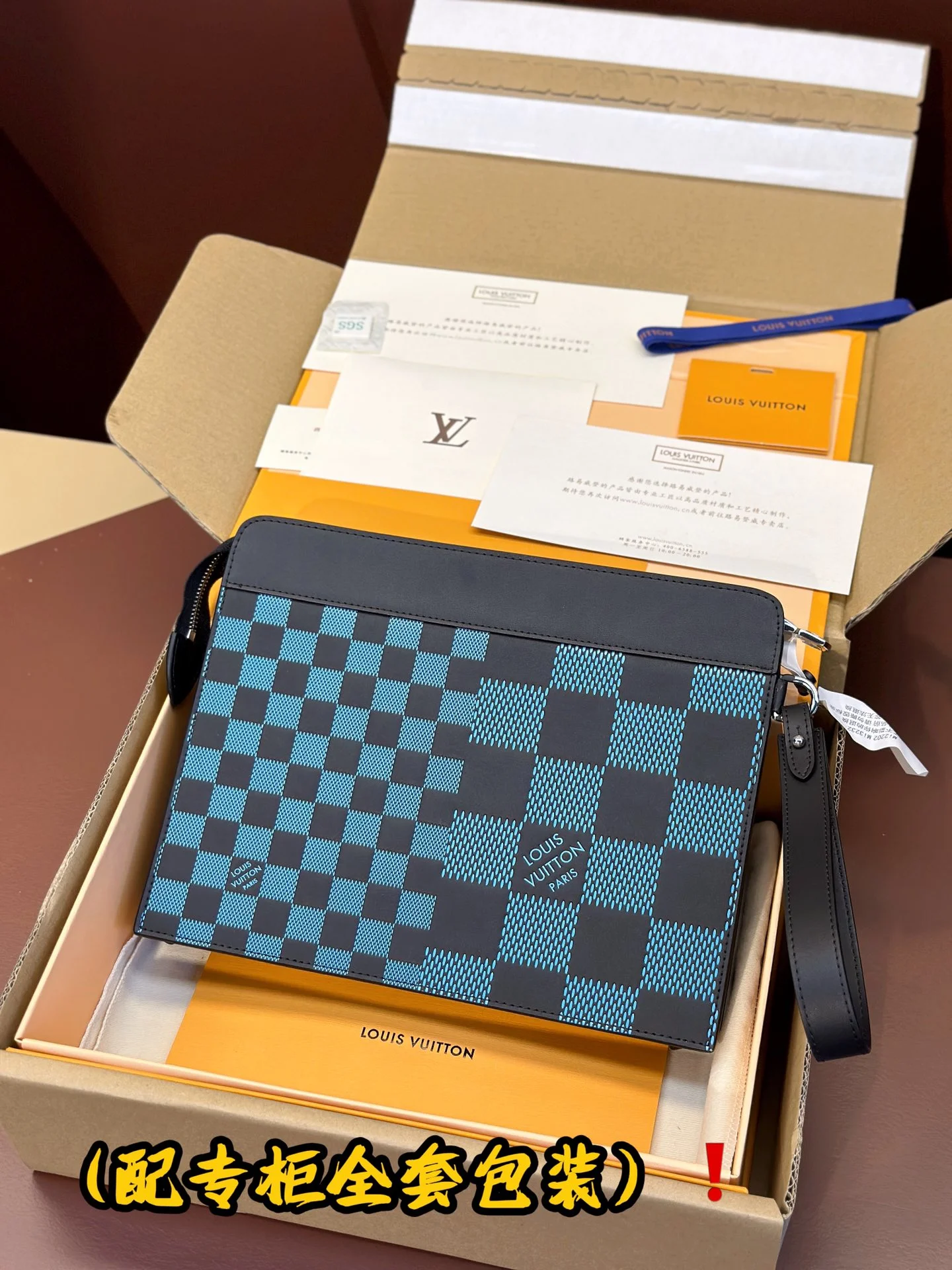 Inexpensive Louis Vuitton Clutch Bags