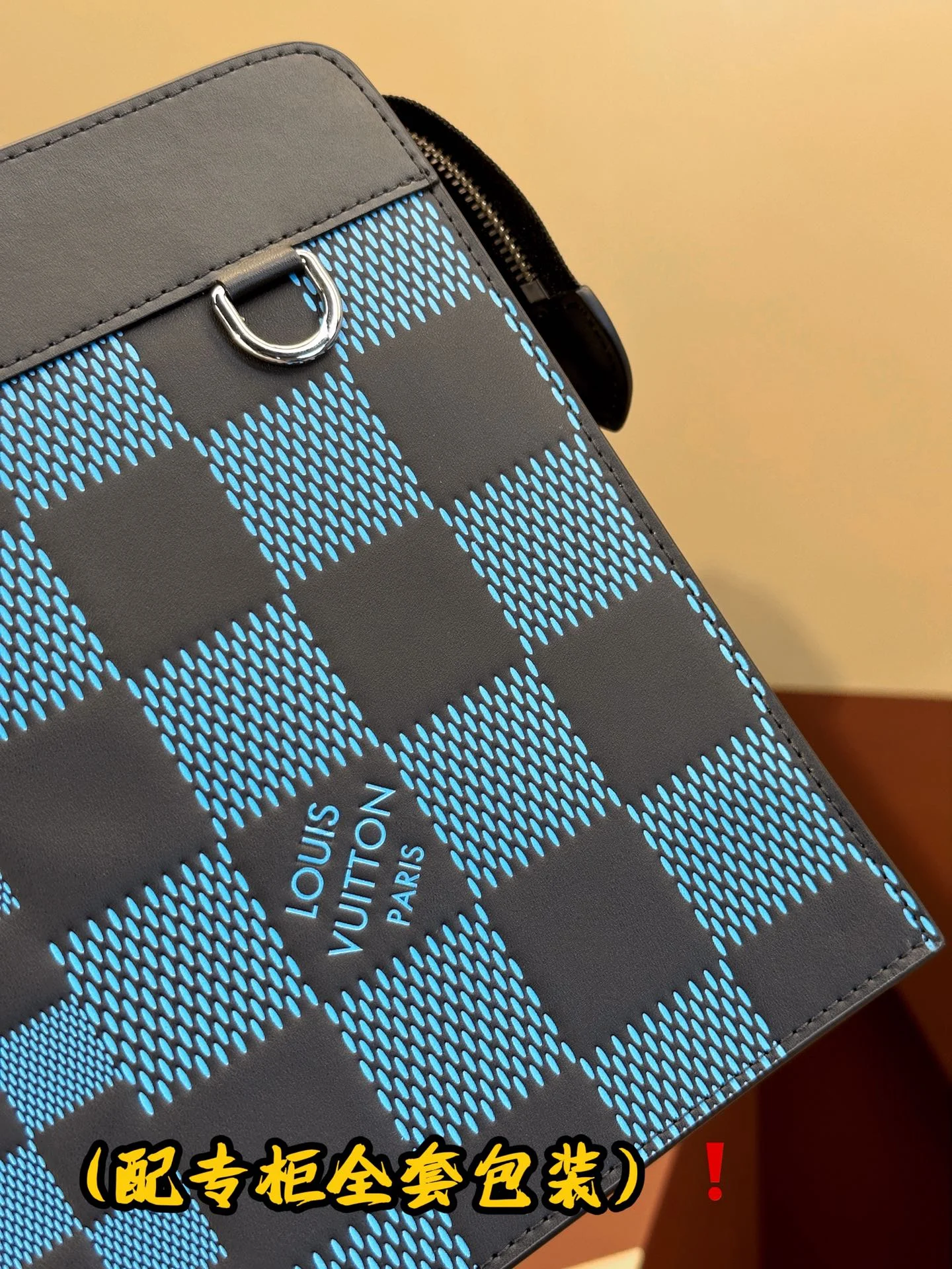 Inexpensive Louis Vuitton Clutch Bags