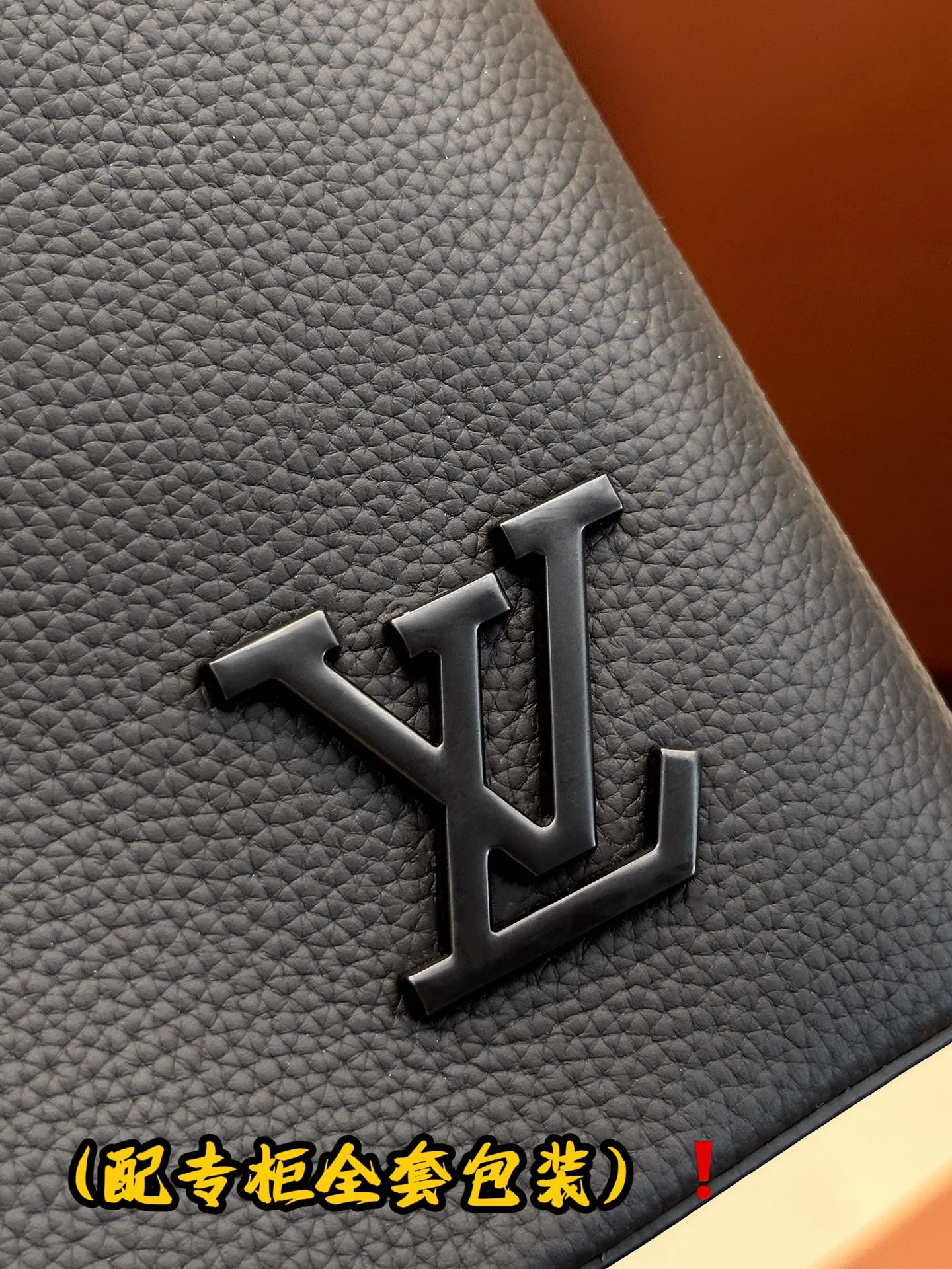 High accuracy Louis Vuitton Clutch Bags