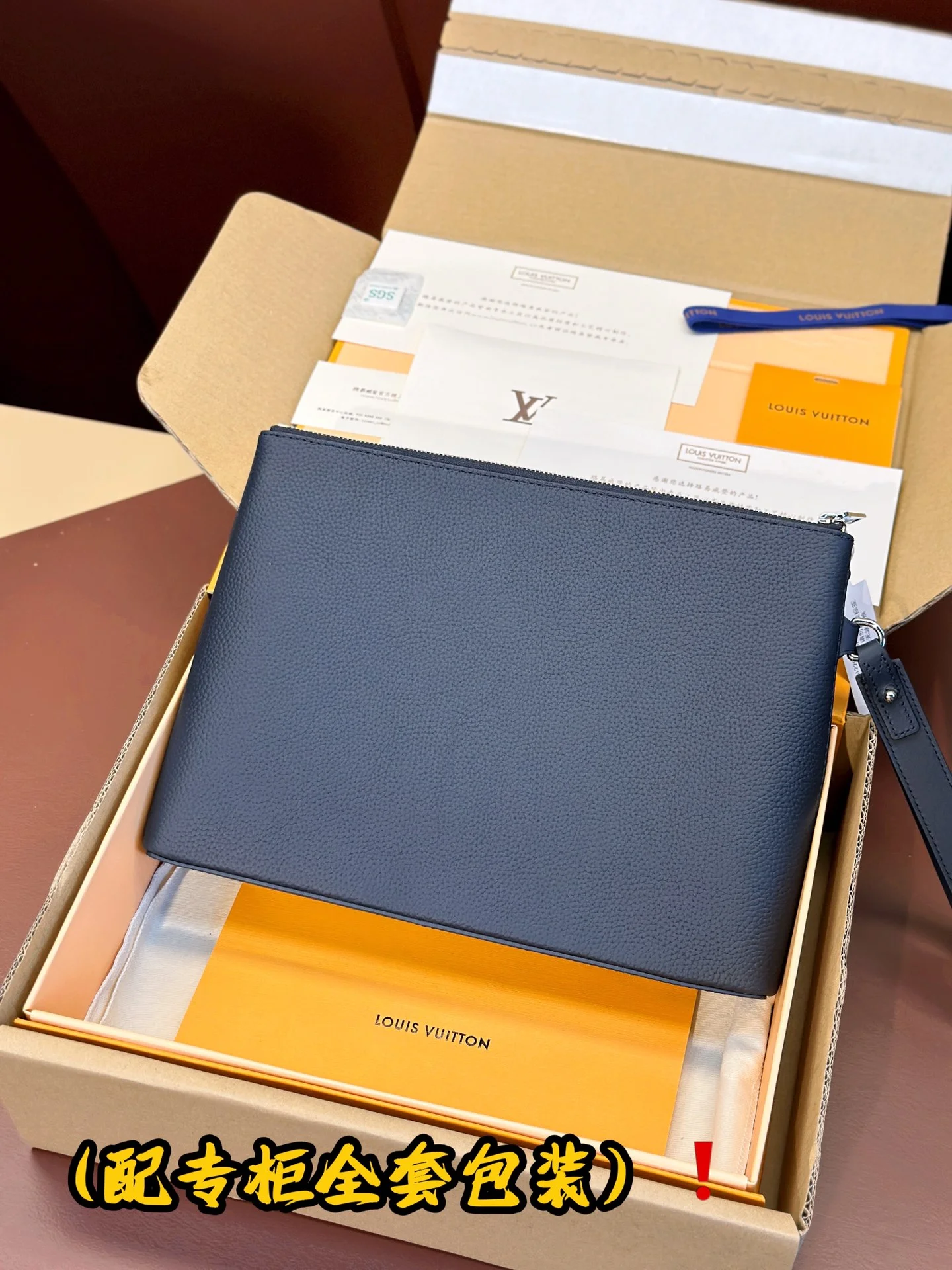 High fidelity Louis Vuitton Clutch Bags