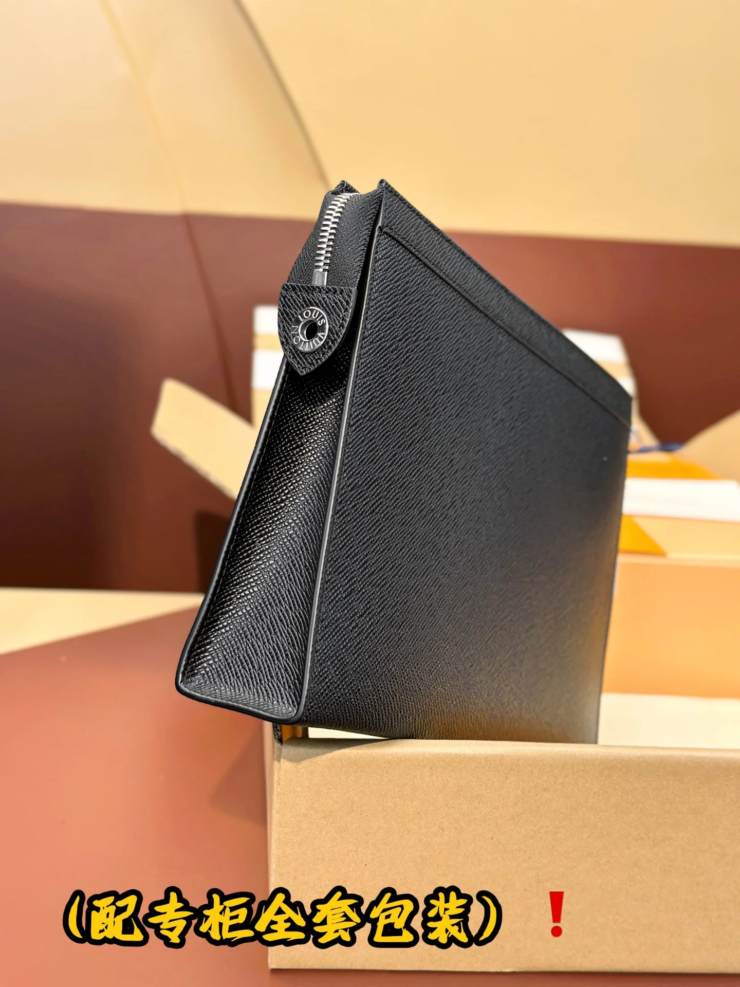 High fidelity Louis Vuitton Clutch Bags