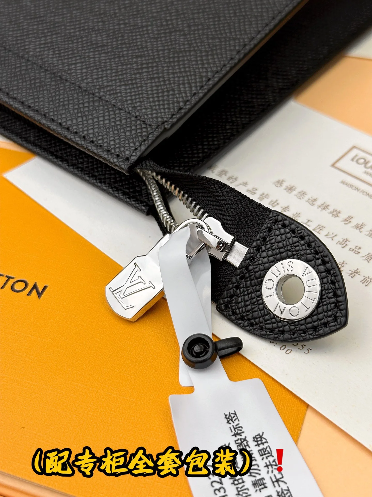 High fidelity Louis Vuitton Clutch Bags