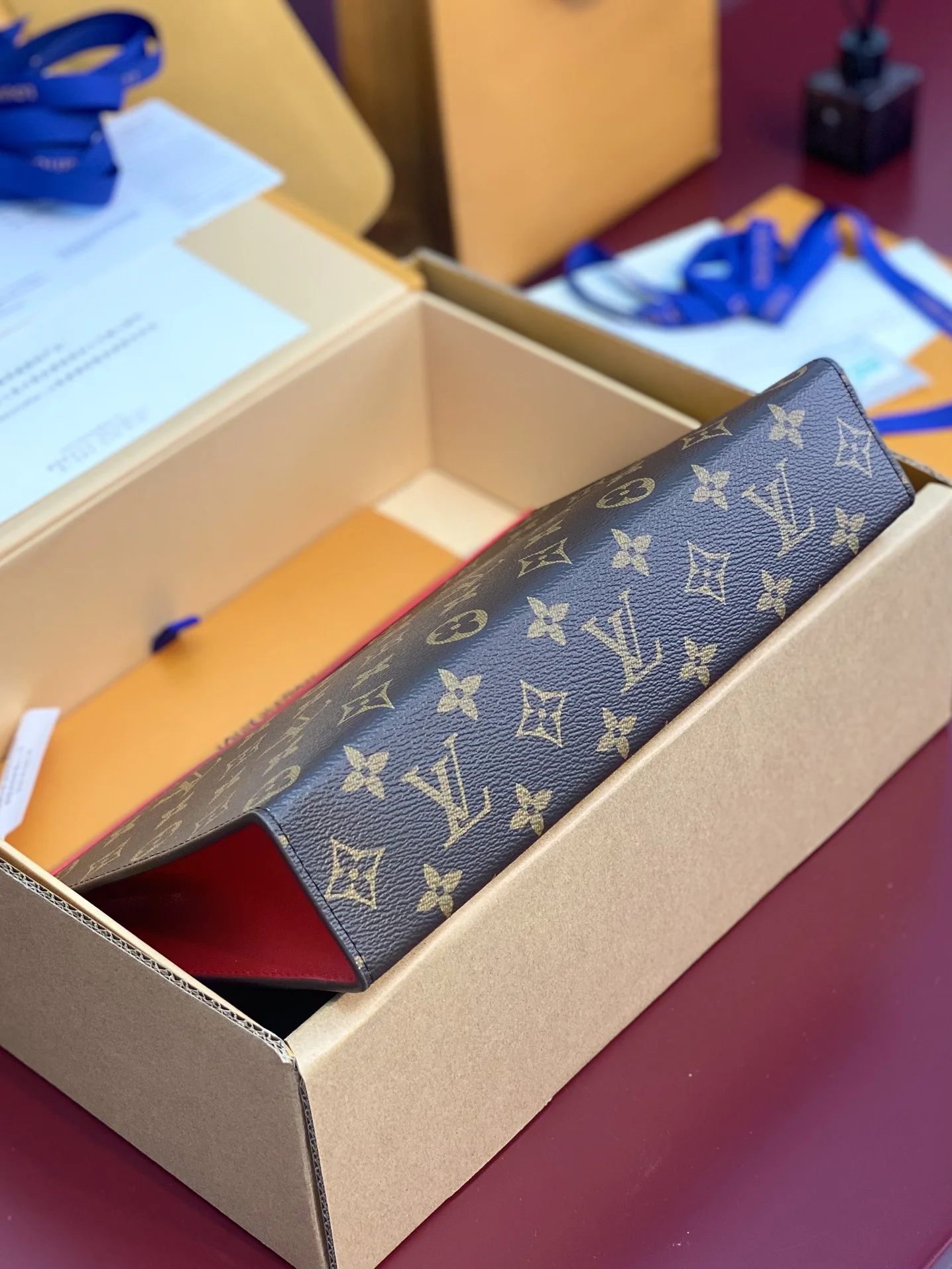 Bargain Louis Vuitton Clutch Bags