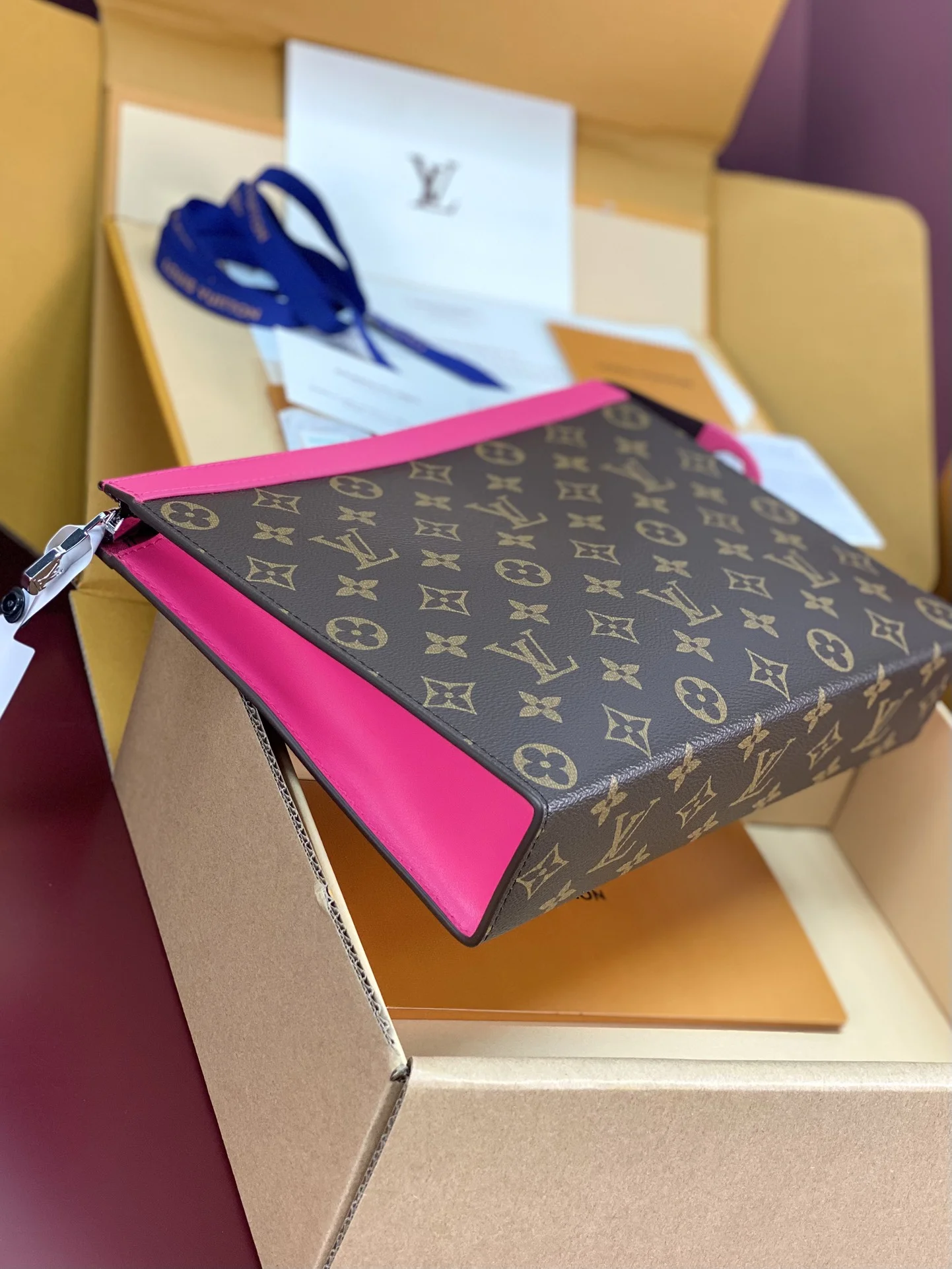 1:1 copy Louis Vuitton Clutch Bags
