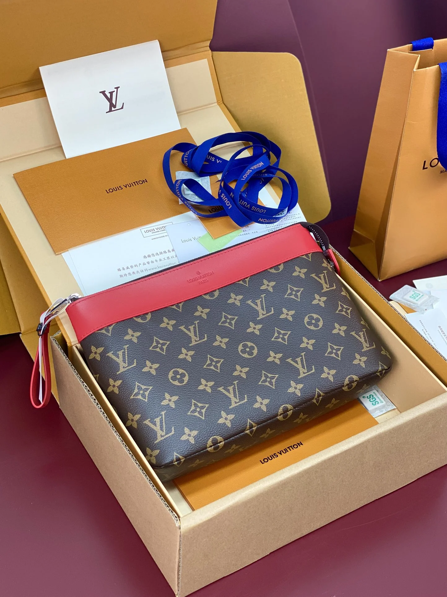 Louis Vuitton Clutch Bags