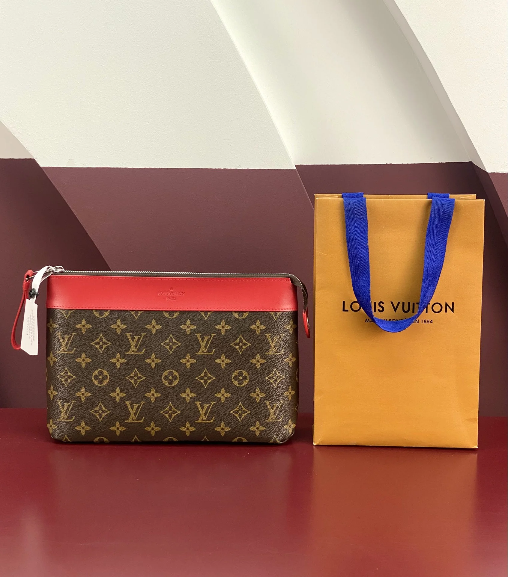 Bargain Louis Vuitton Clutch Bags