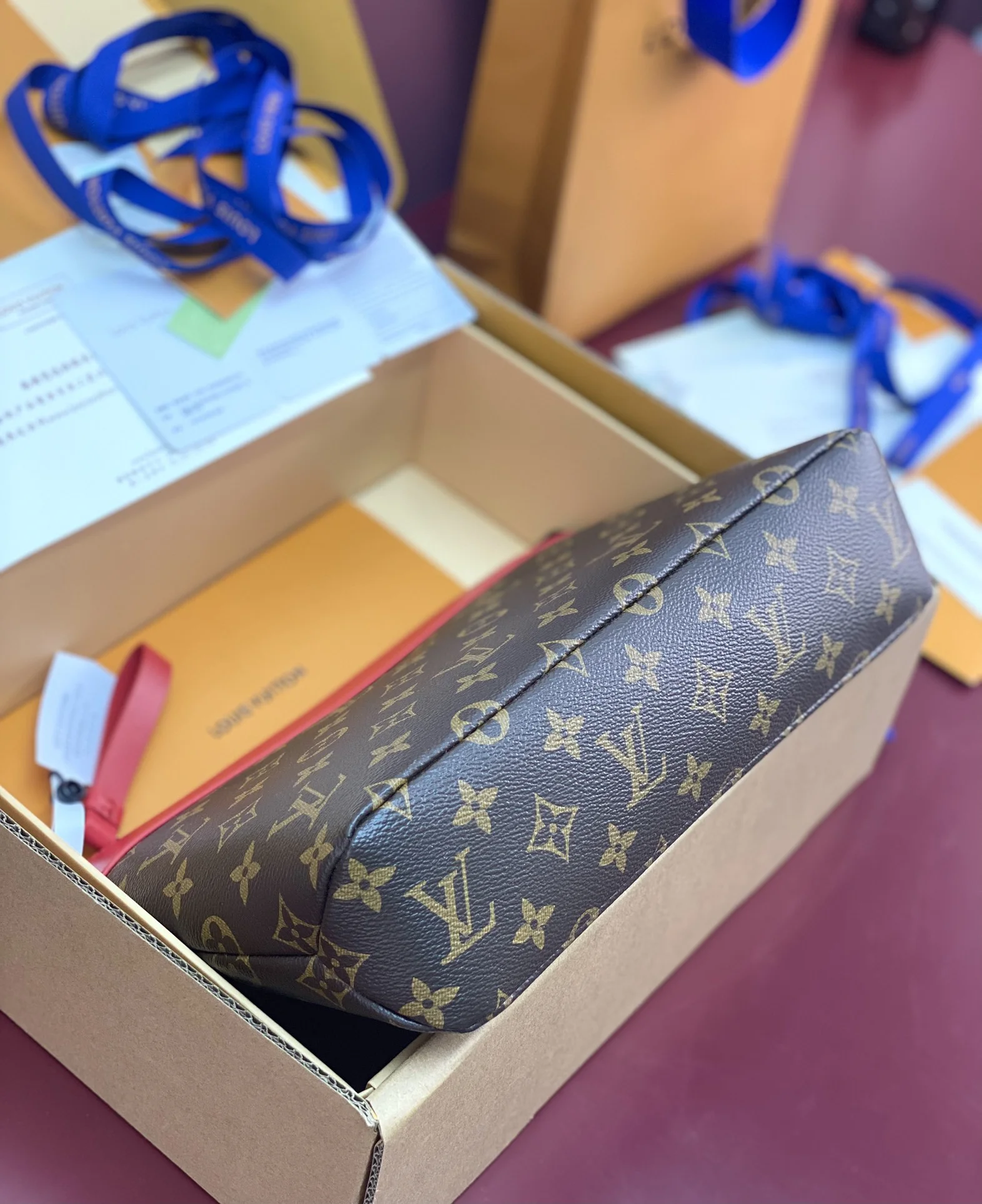 Bargain Louis Vuitton Clutch Bags