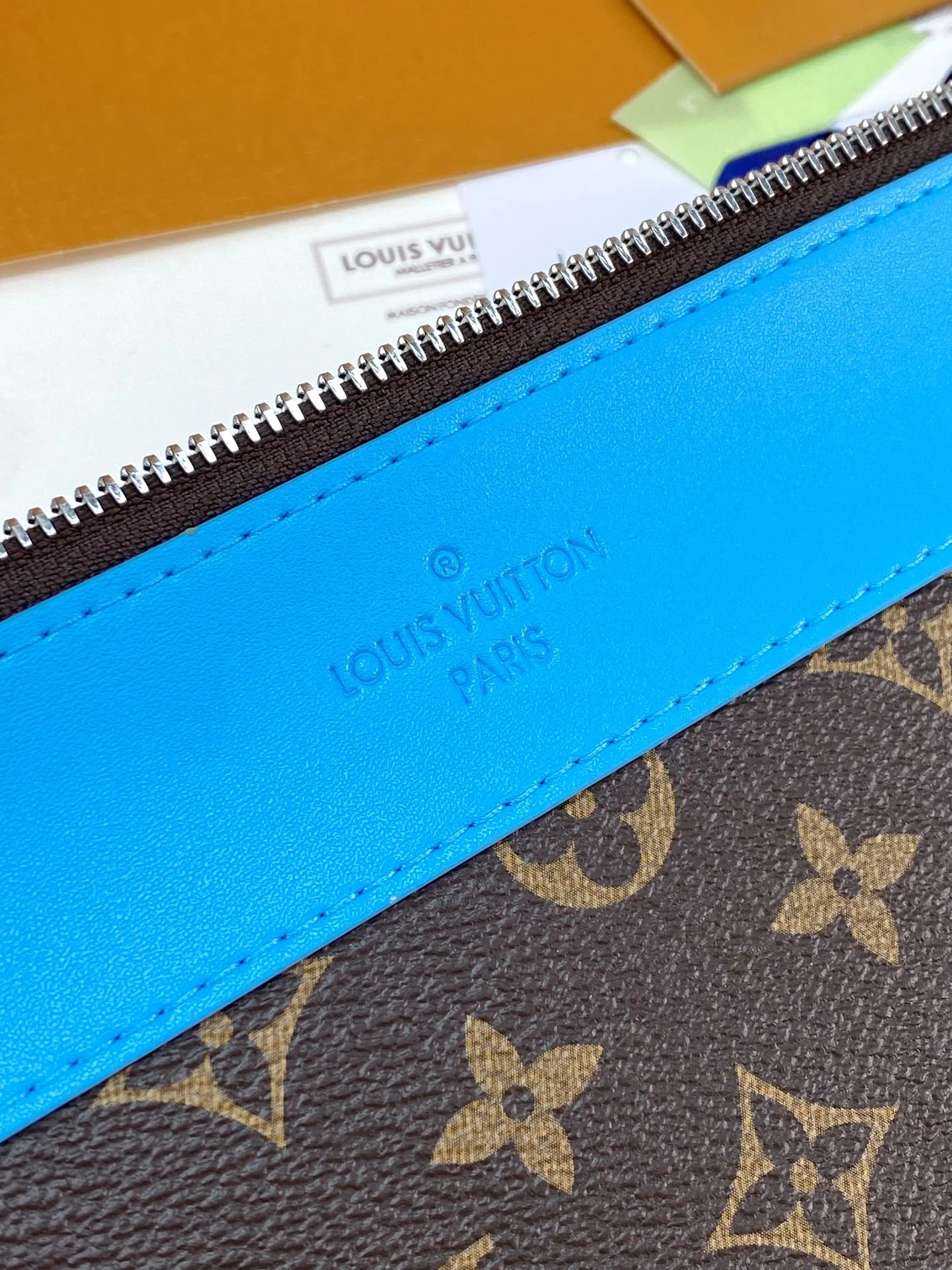 Mirror quality Louis Vuitton Clutch Bags
