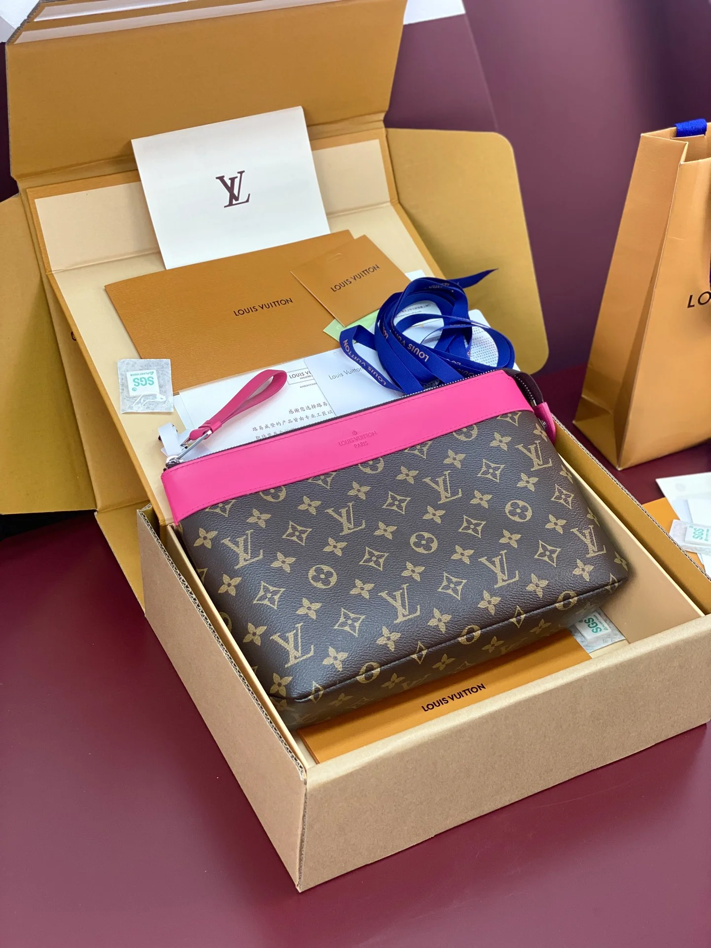 Louis Vuitton Clutch Bags