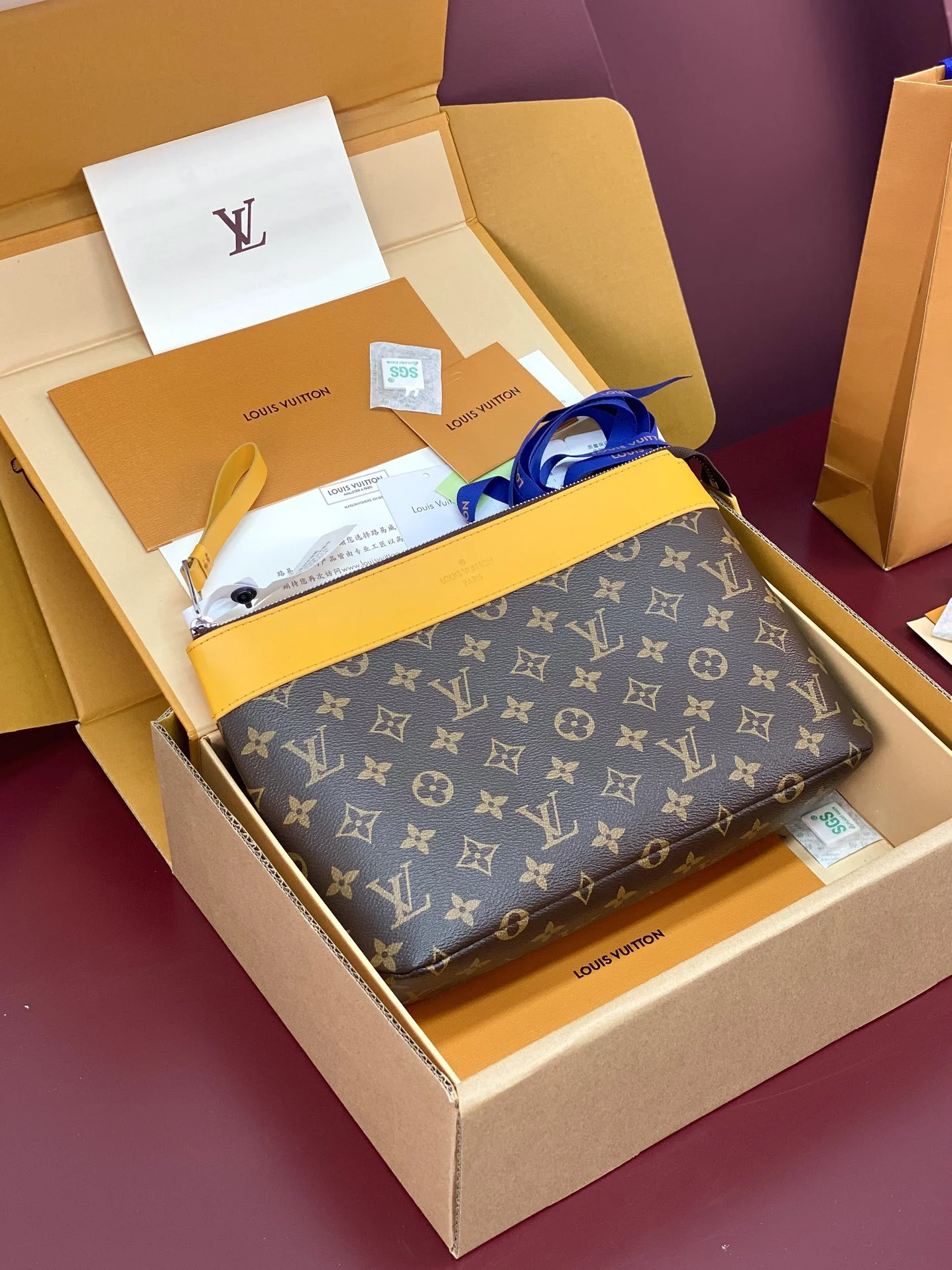 Louis Vuitton Clutch Bags