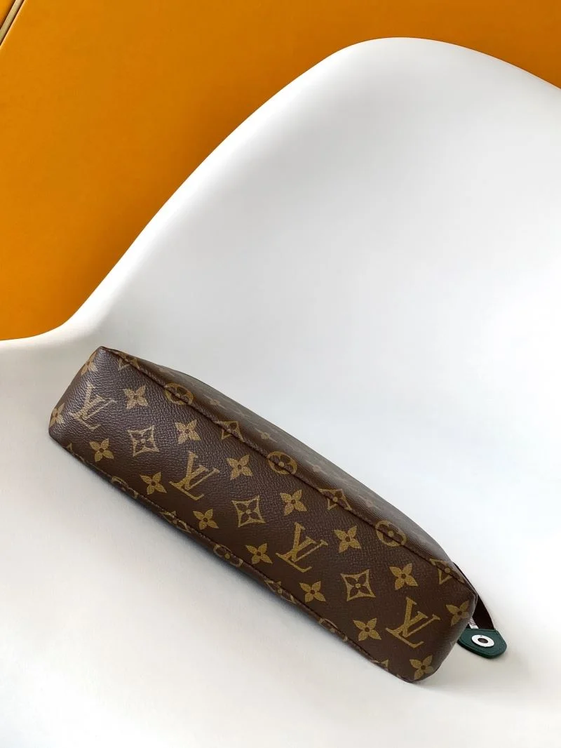 Budget-friendly Louis Vuitton Clutch Bags
