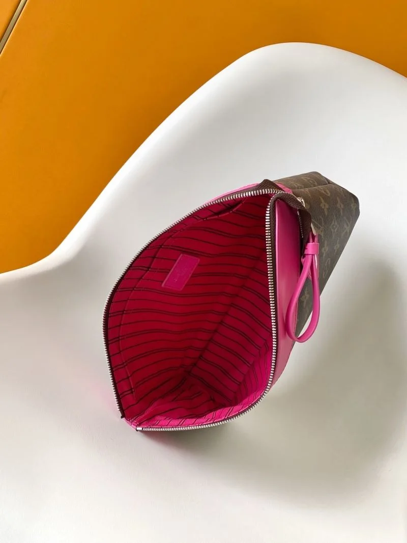 Indistinguishable Louis Vuitton Clutch Bags