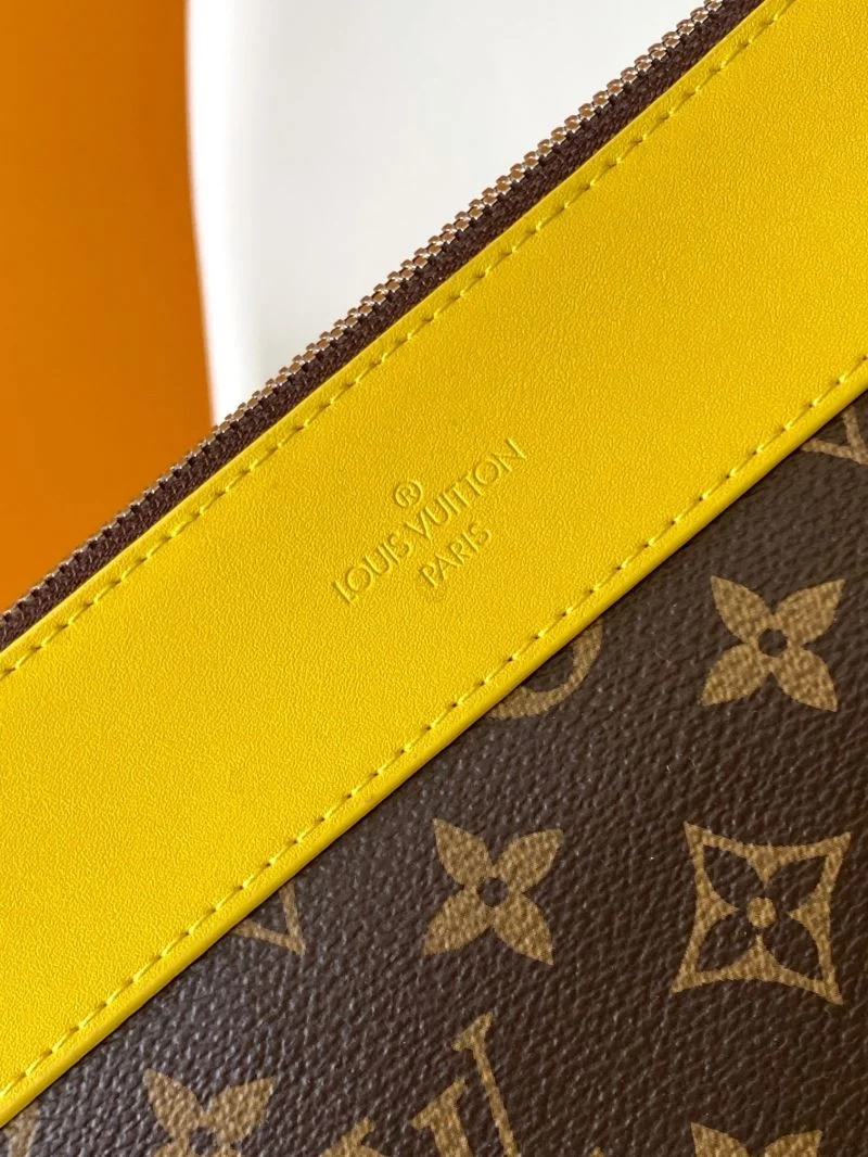 Mirror quality Louis Vuitton Clutch Bags
