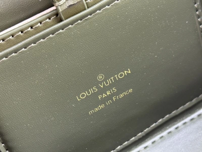 Indistinguishable Louis Vuitton Cosmetic Bags