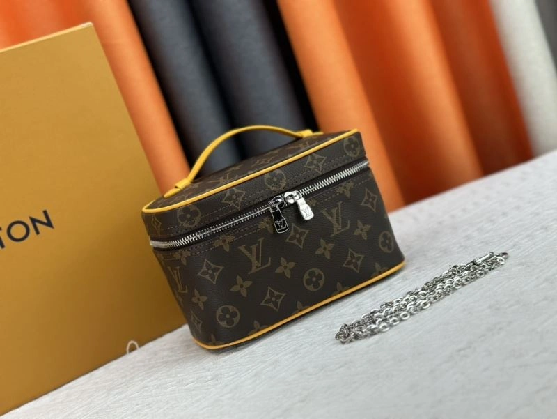 Low-cost Louis Vuitton Cosmetic Bags