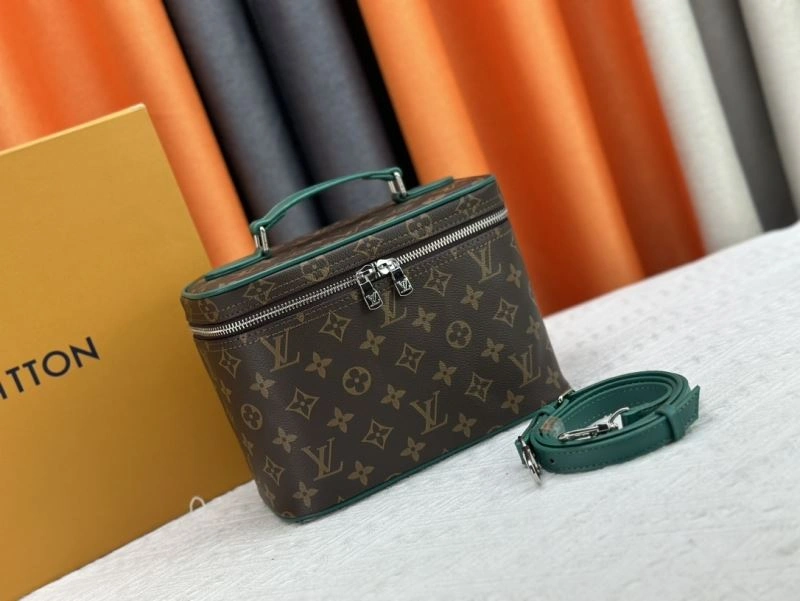Low-cost Louis Vuitton Cosmetic Bags