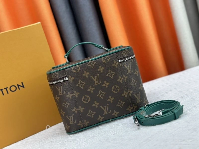 Low-cost Louis Vuitton Cosmetic Bags