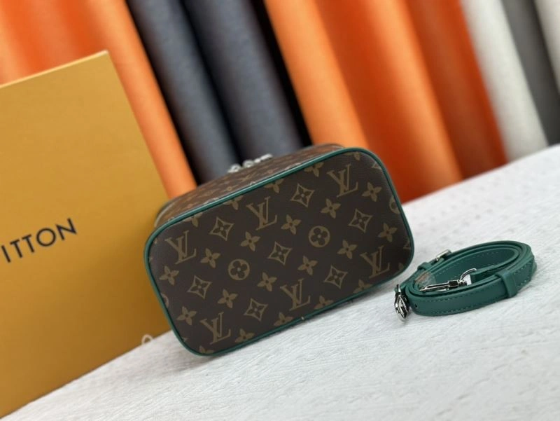 Low-cost Louis Vuitton Cosmetic Bags