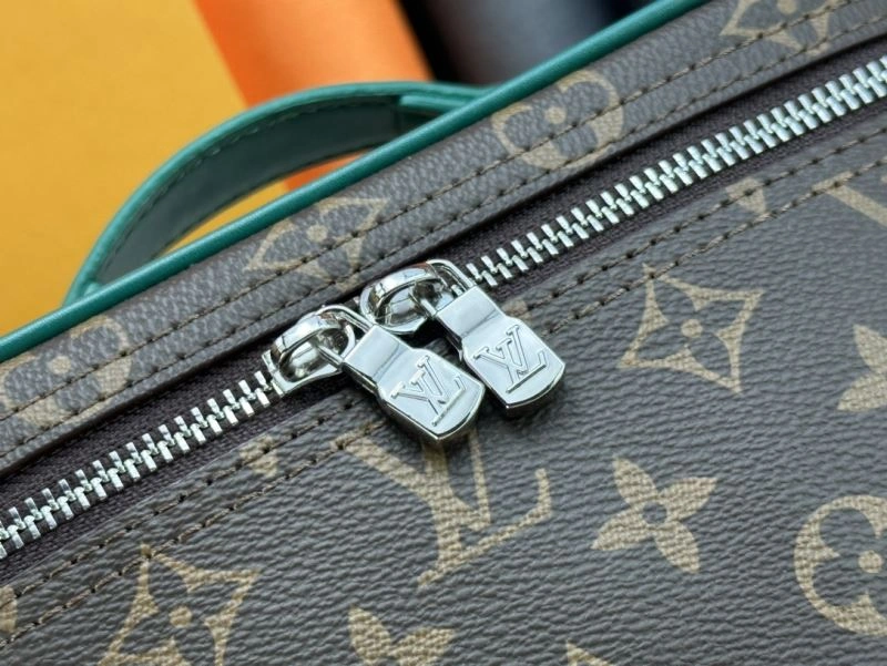Low-cost Louis Vuitton Cosmetic Bags