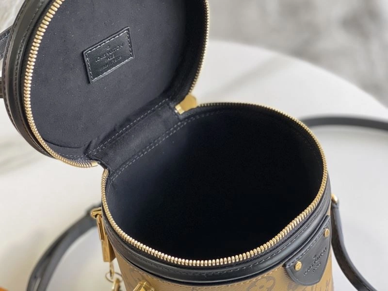 Cut-rate Louis Vuitton Cosmetic Bags