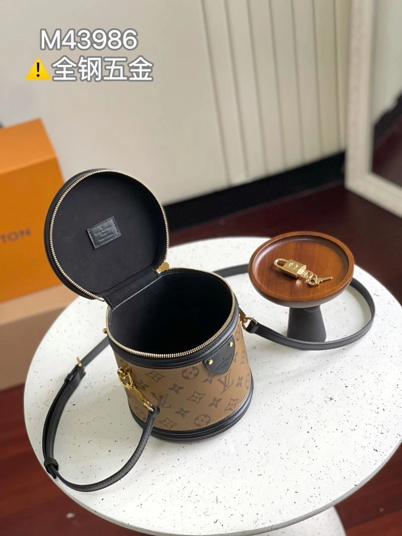 Economical Louis Vuitton Cosmetic Bags
