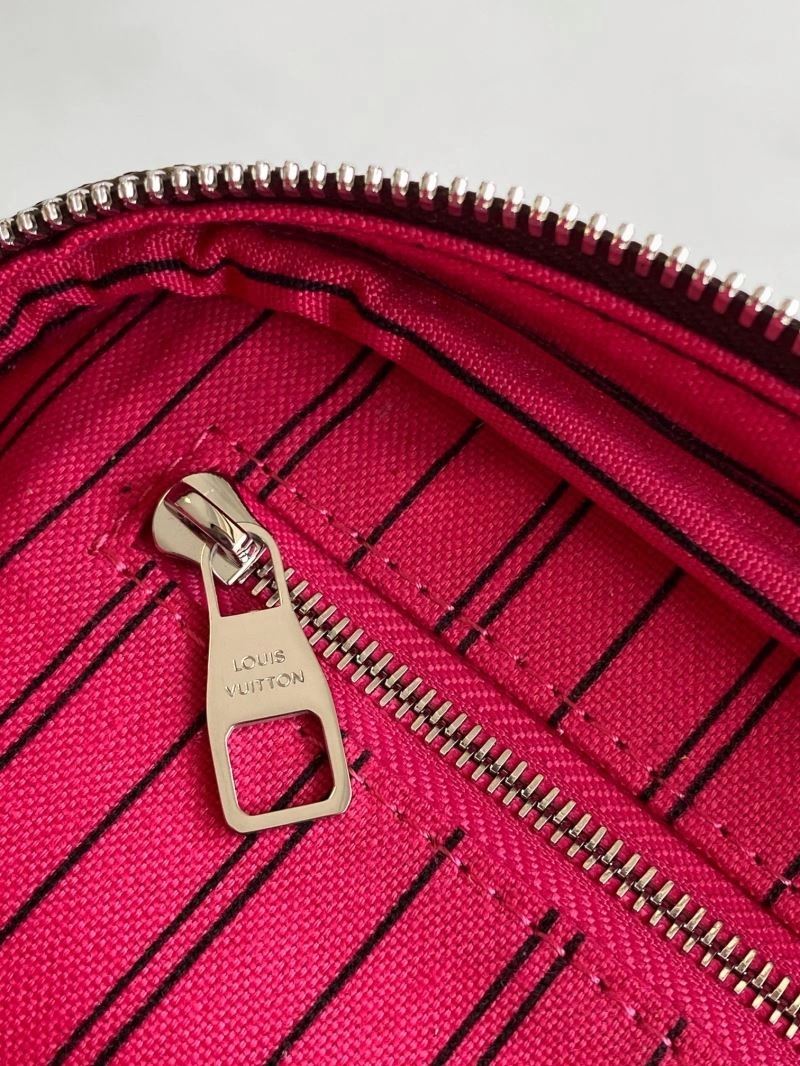 High fidelity Louis Vuitton Cosmetic Bags