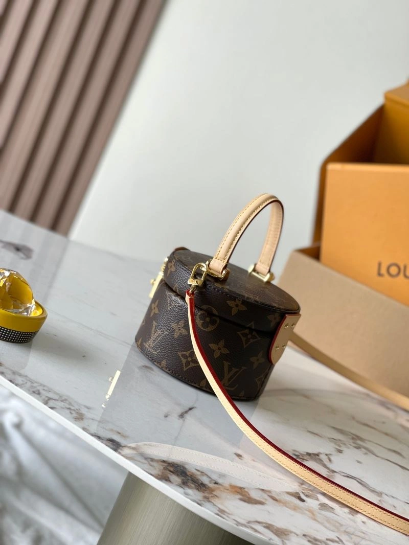 Inexpensive Louis Vuitton Cosmetic Bags
