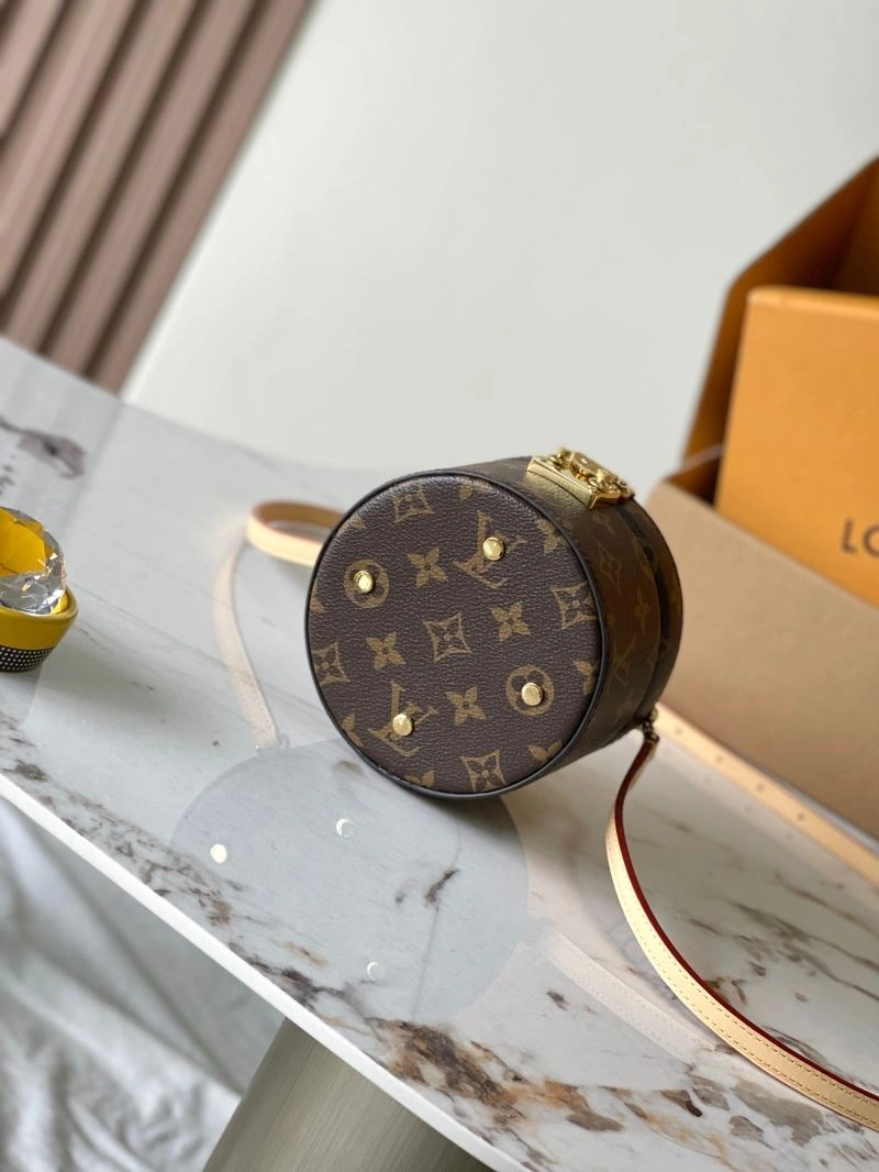 Inexpensive Louis Vuitton Cosmetic Bags