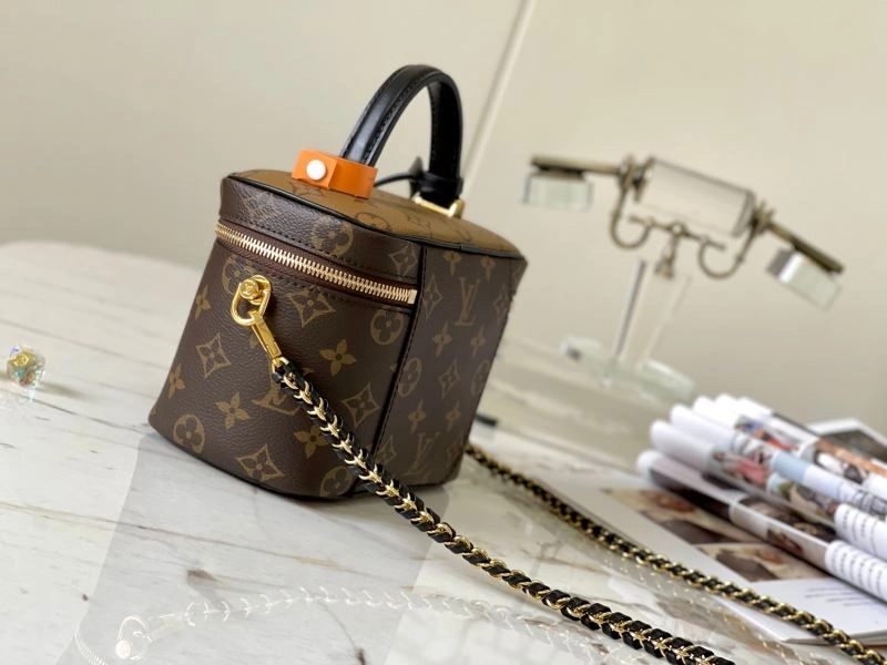 Inexpensive Louis Vuitton Cosmetic Bags