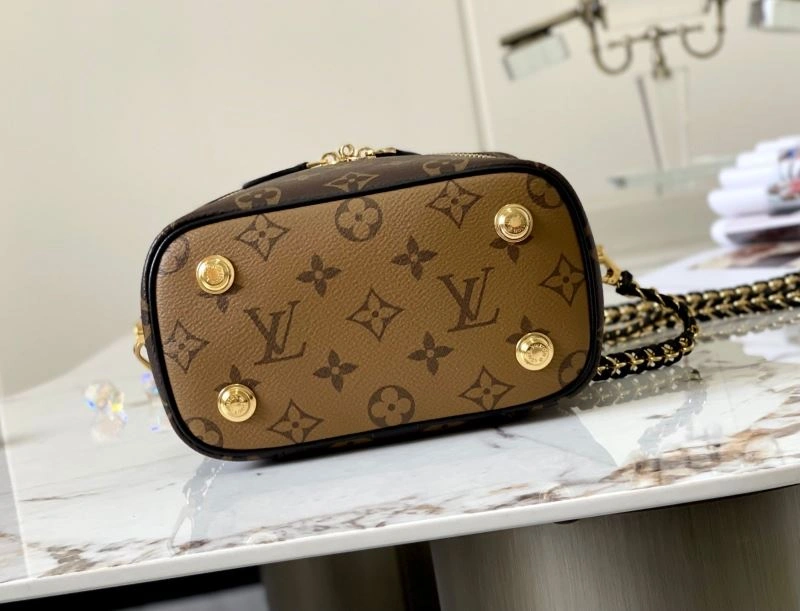 Inexpensive Louis Vuitton Cosmetic Bags
