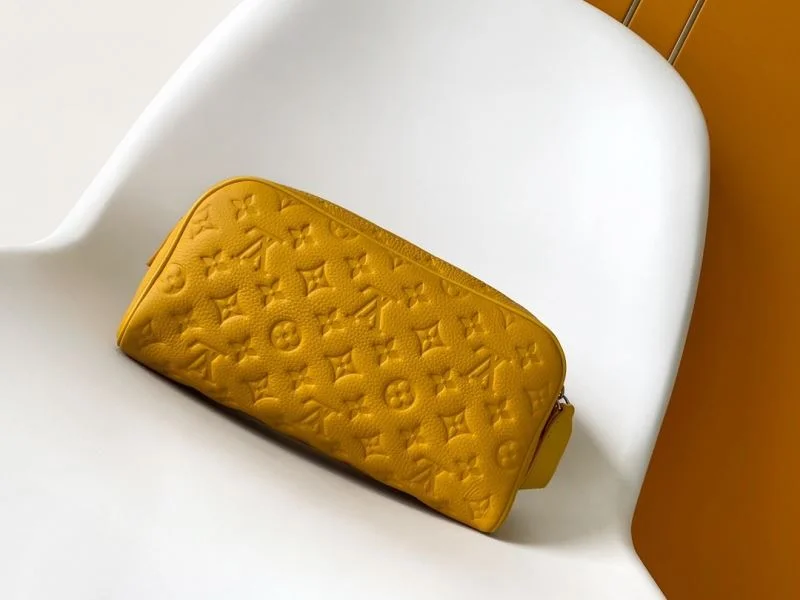 Top mirror Louis Vuitton Cosmetic Bags