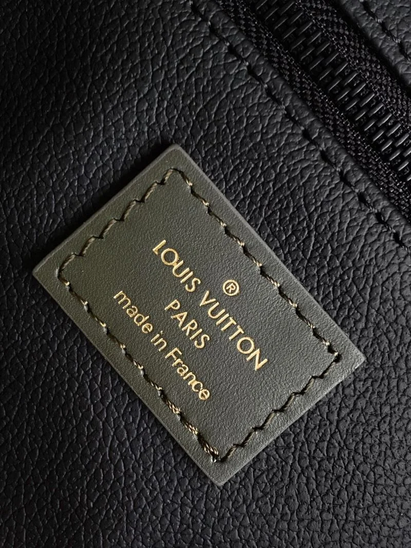 Top match Louis Vuitton Cosmetic Bags