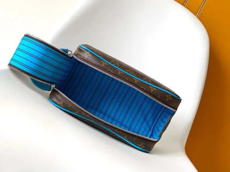 Official Louis Vuitton Cosmetic Bags
