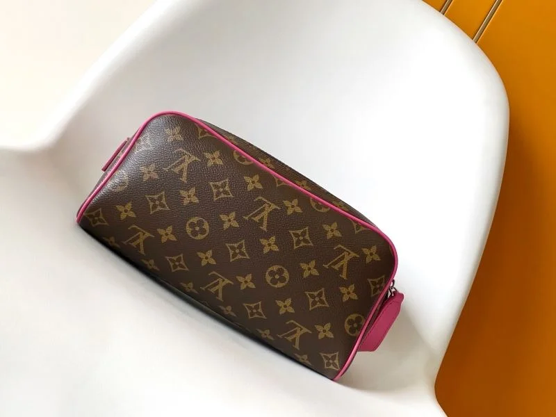 High fidelity Louis Vuitton Cosmetic Bags