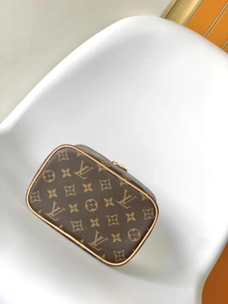 High accuracy Louis Vuitton Cosmetic Bags