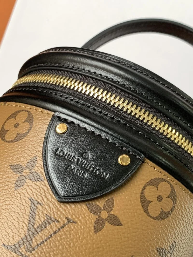 Official Louis Vuitton Cosmetic Bags