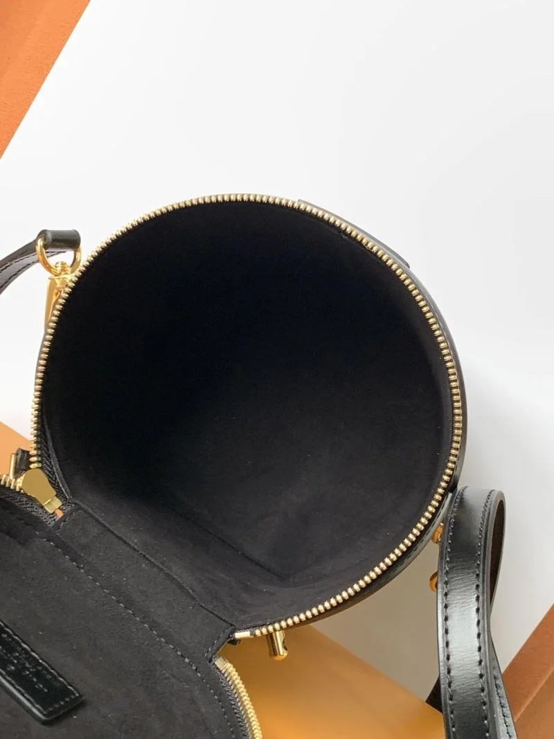 Official Louis Vuitton Cosmetic Bags