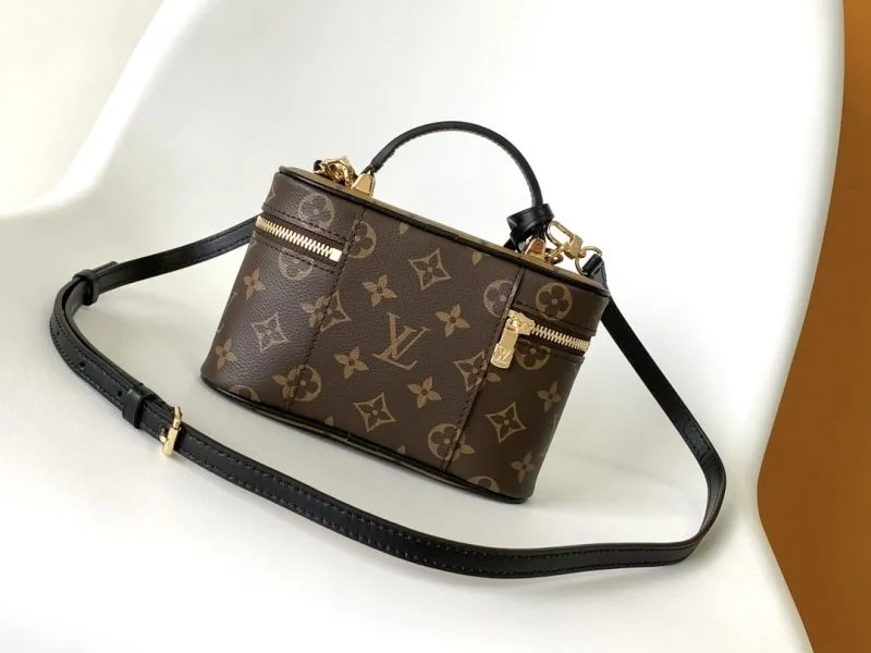 Top match Louis Vuitton Cosmetic Bags