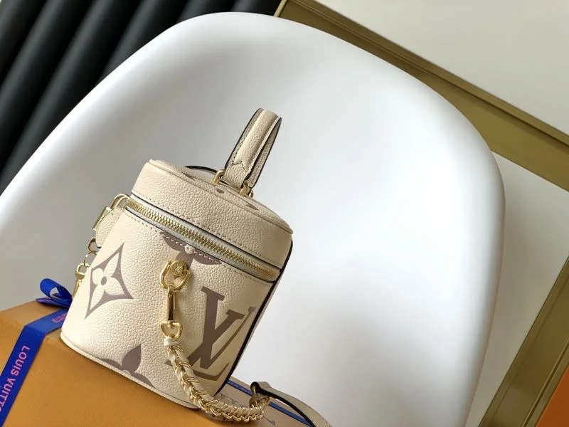 Top match Louis Vuitton Cosmetic Bags