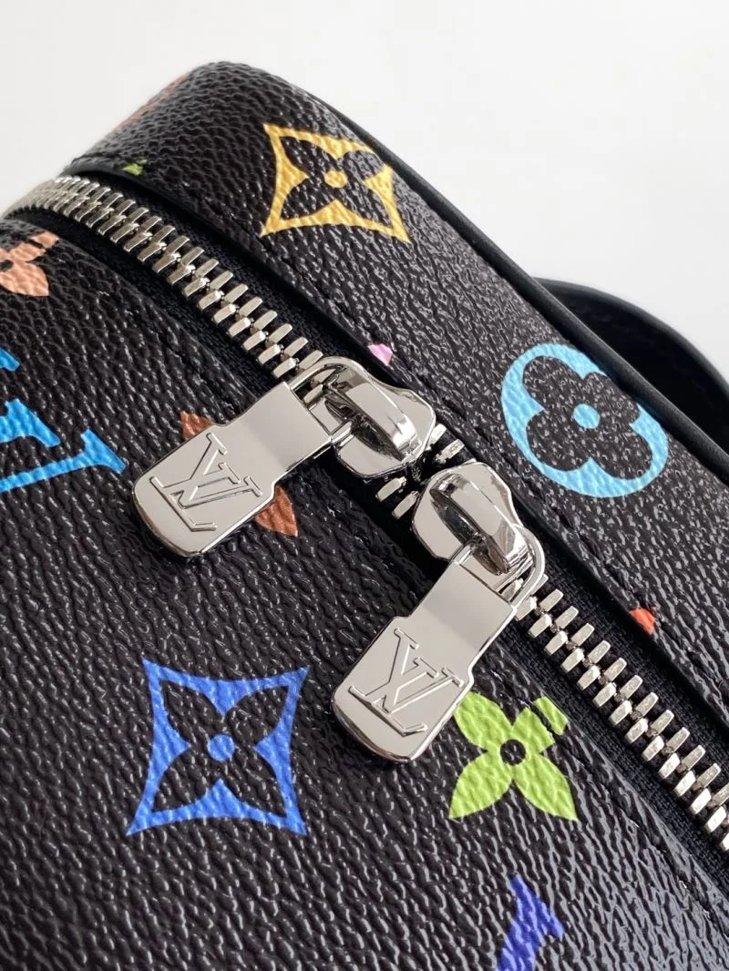 Low-cost Louis Vuitton Cosmetic Bags