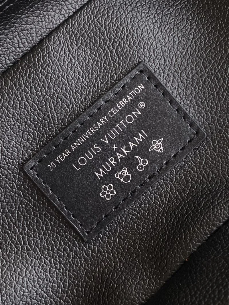 Low-cost Louis Vuitton Cosmetic Bags
