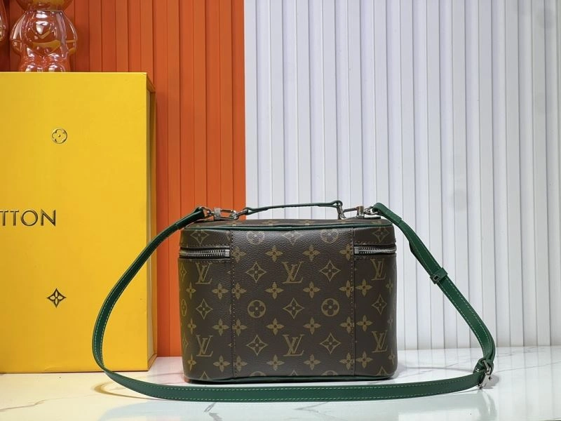 Top match Louis Vuitton Cosmetic Bags